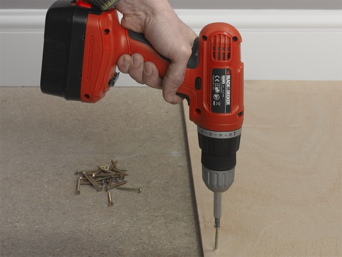 Julian Cassell's DIY Blog » Blog Archive Laying plywood - HOW TO DIY ...